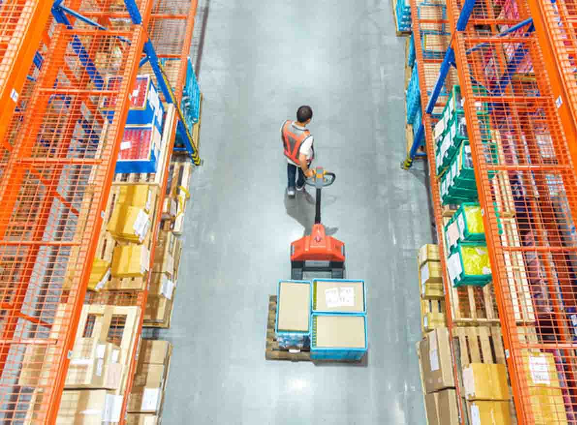 Material Handling Equipment Leasing & Financing | First Citizens