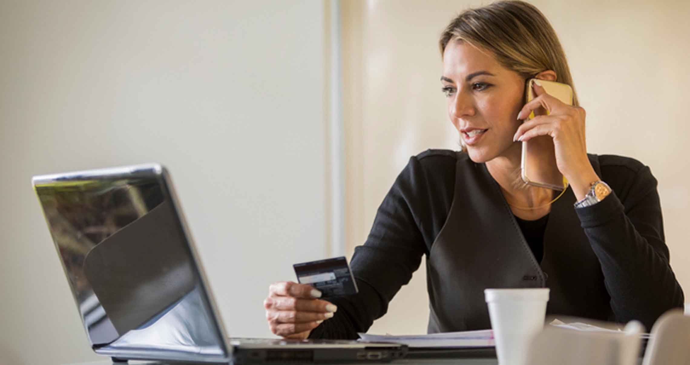 What is a purchasing card: Guide and benefits for businesses